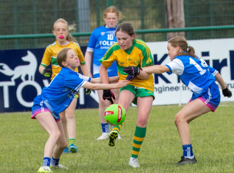 BALLYLANDERS U 12 LADIES FOOTBALL IN RATHKEALE AT LIMK V KILKENNY GAME ...